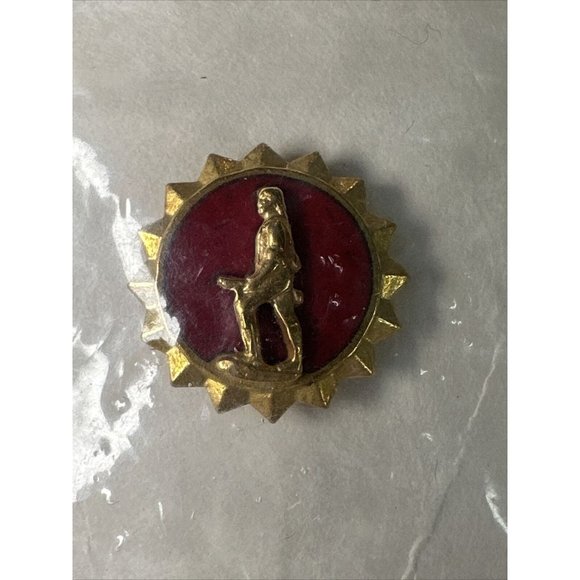 Accessories | Vintage Minute Man Lapel Pin Army Gold Tone With Red ...